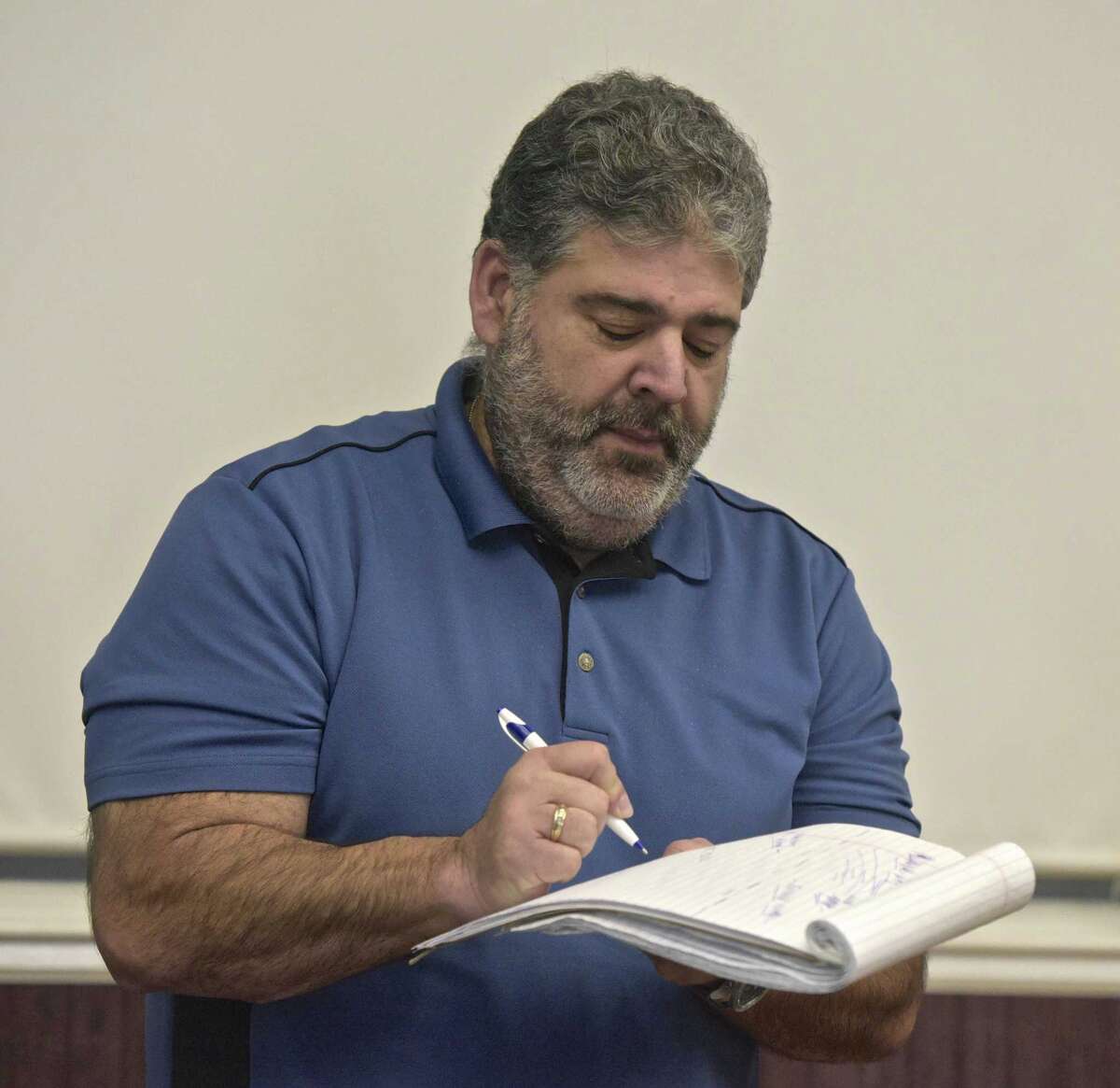 Mayor hosts coffee klatch