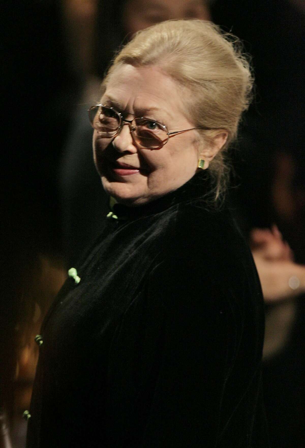 Mathilde Krim, mobilizing force in AIDS crusade, dies at 91
