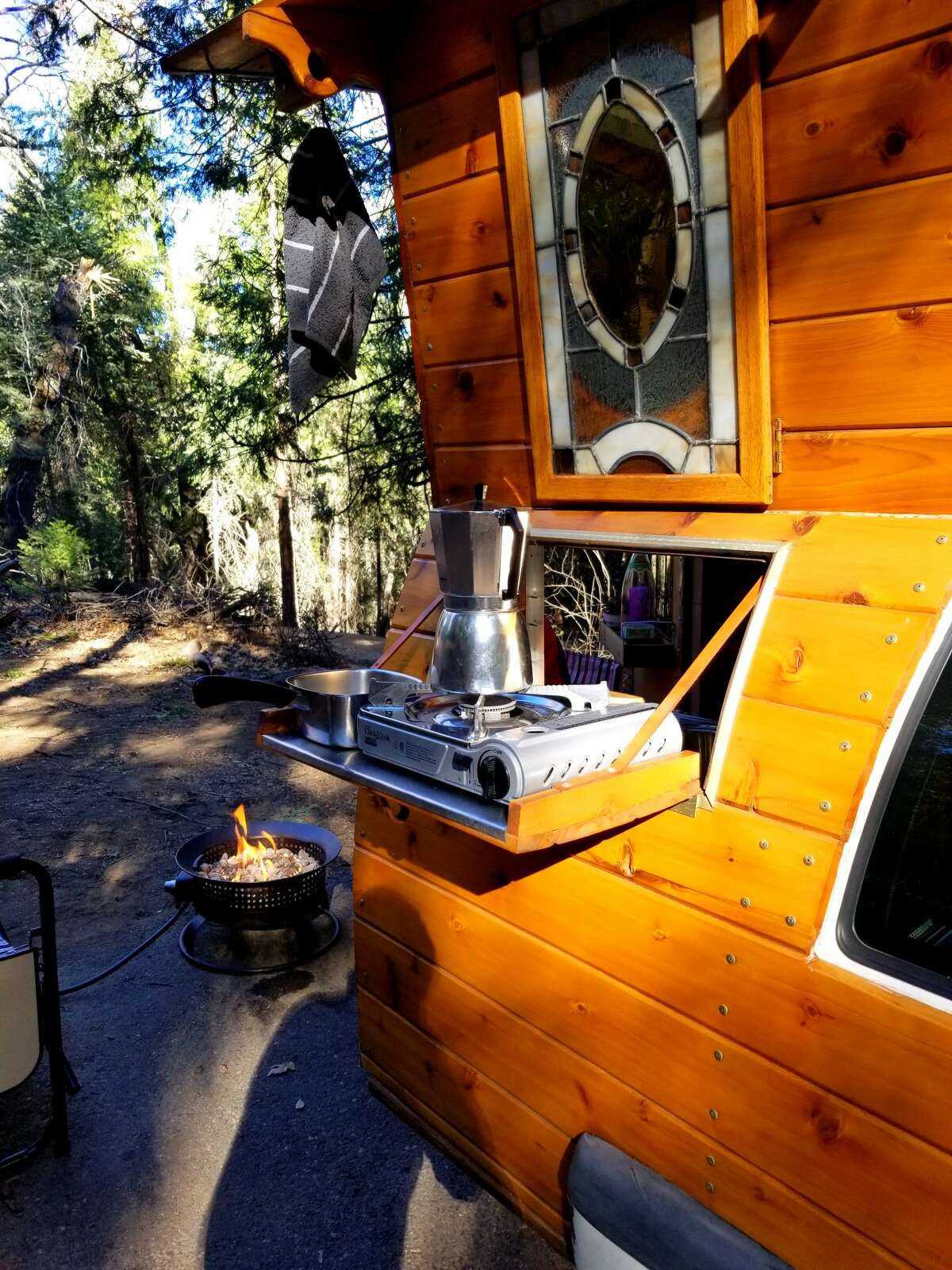 Tiny homes go mobile with Calif. designer’s extravagant car-top creations