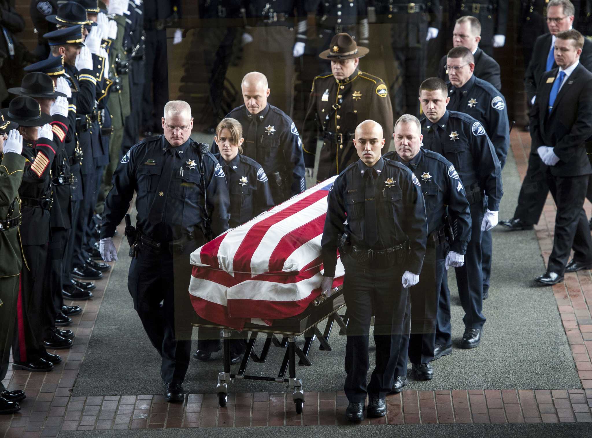 Thousands mourn, celebrate life of fallen Pierce Co. deputy