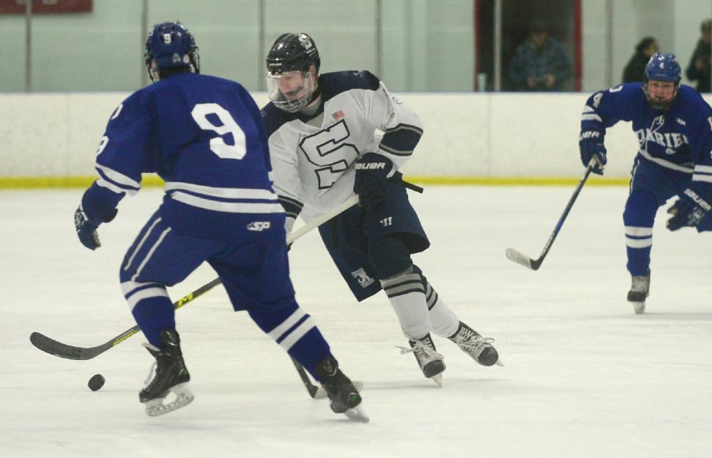 Staples hockey goes as New goes