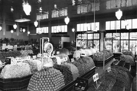 This is what California's first grocery stores used to look like