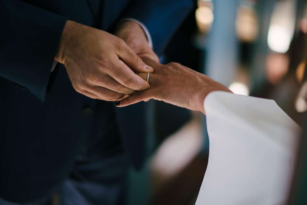 Iceland’s the setting for Drew Altizer and Camille Hayes wedding