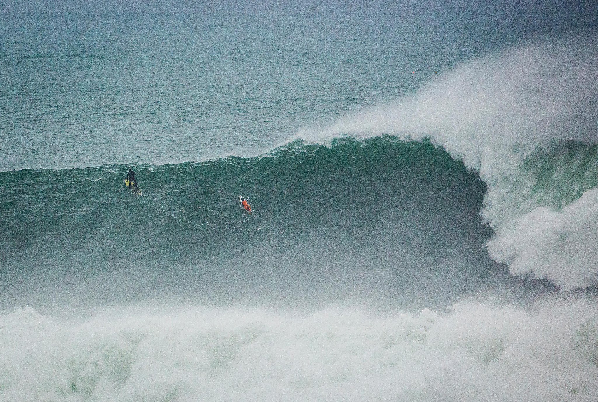 Monster Mavericks waves top 60 feet: 'You could die just trying to get out'