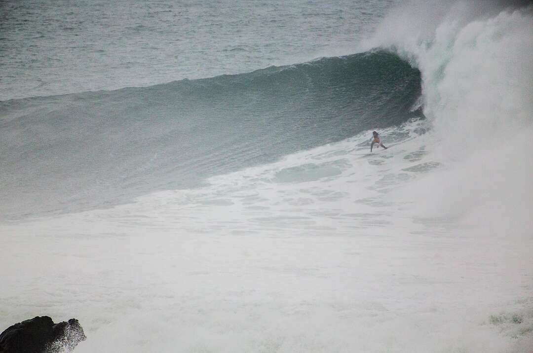 1 in 100 waves could reach 55 feet during high-surf warning at Bay Area ...