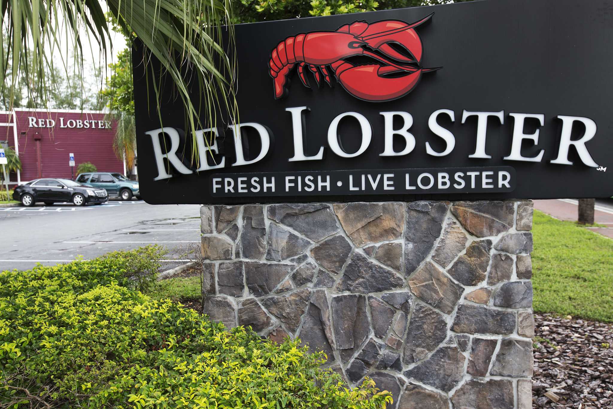 Red Lobster Sign