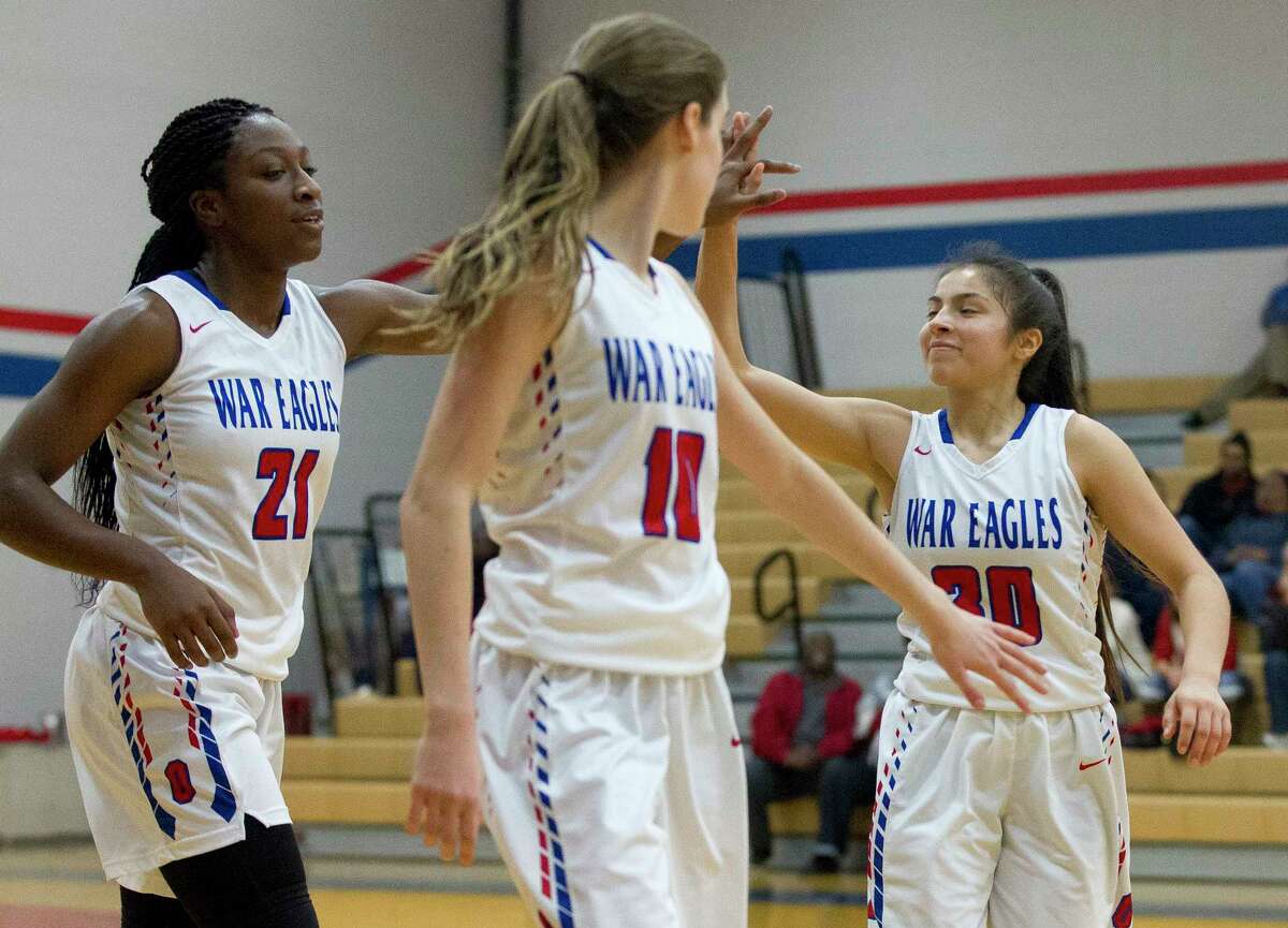 HOOPS ROUNDUP: Oak Ridge girls top TWHS; Magnolia West prevails
