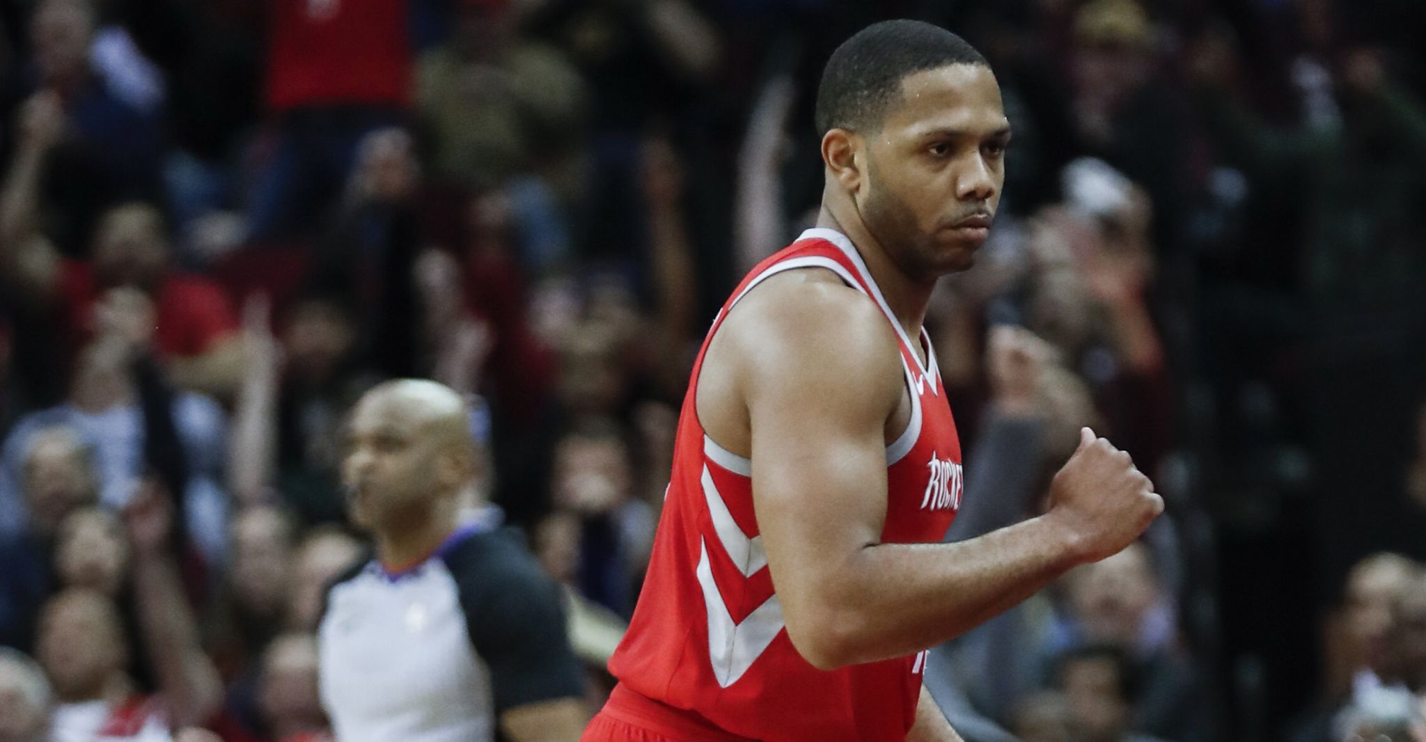 Eric Gordon leads Rockets past Timberwolves