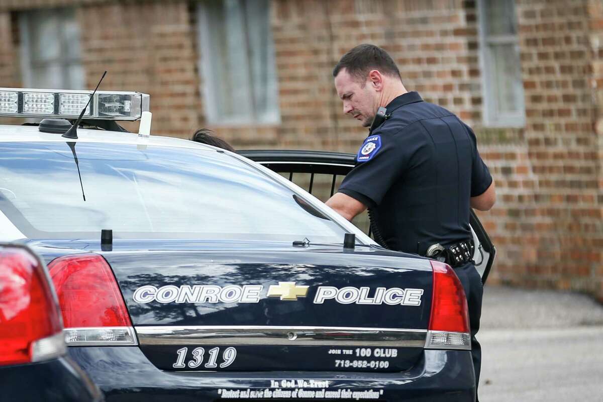 Conroe PD, SWAT arrest two on felony drug charge