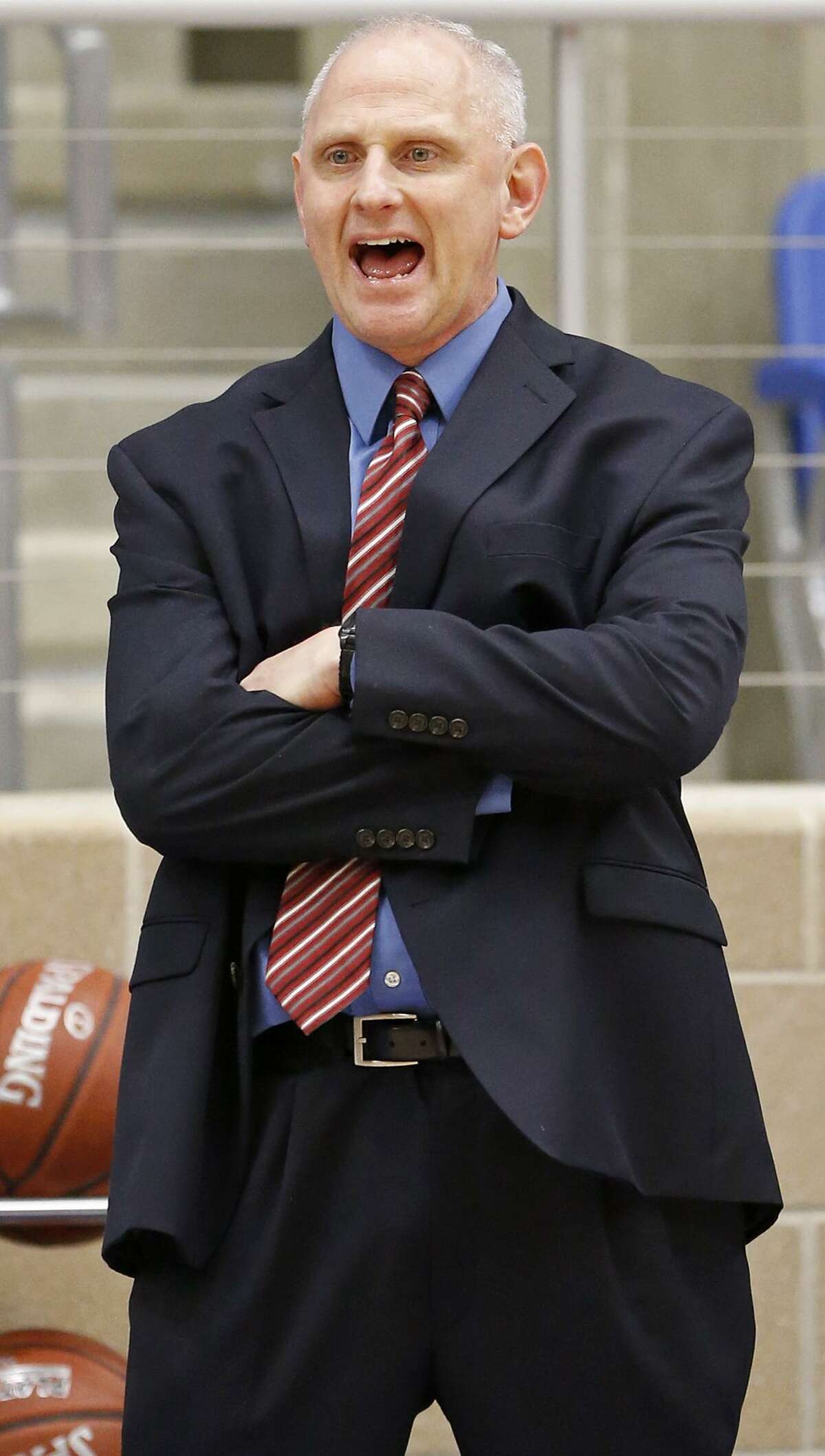 Velasquez shakes off slump, shoots Stevens past Marshall