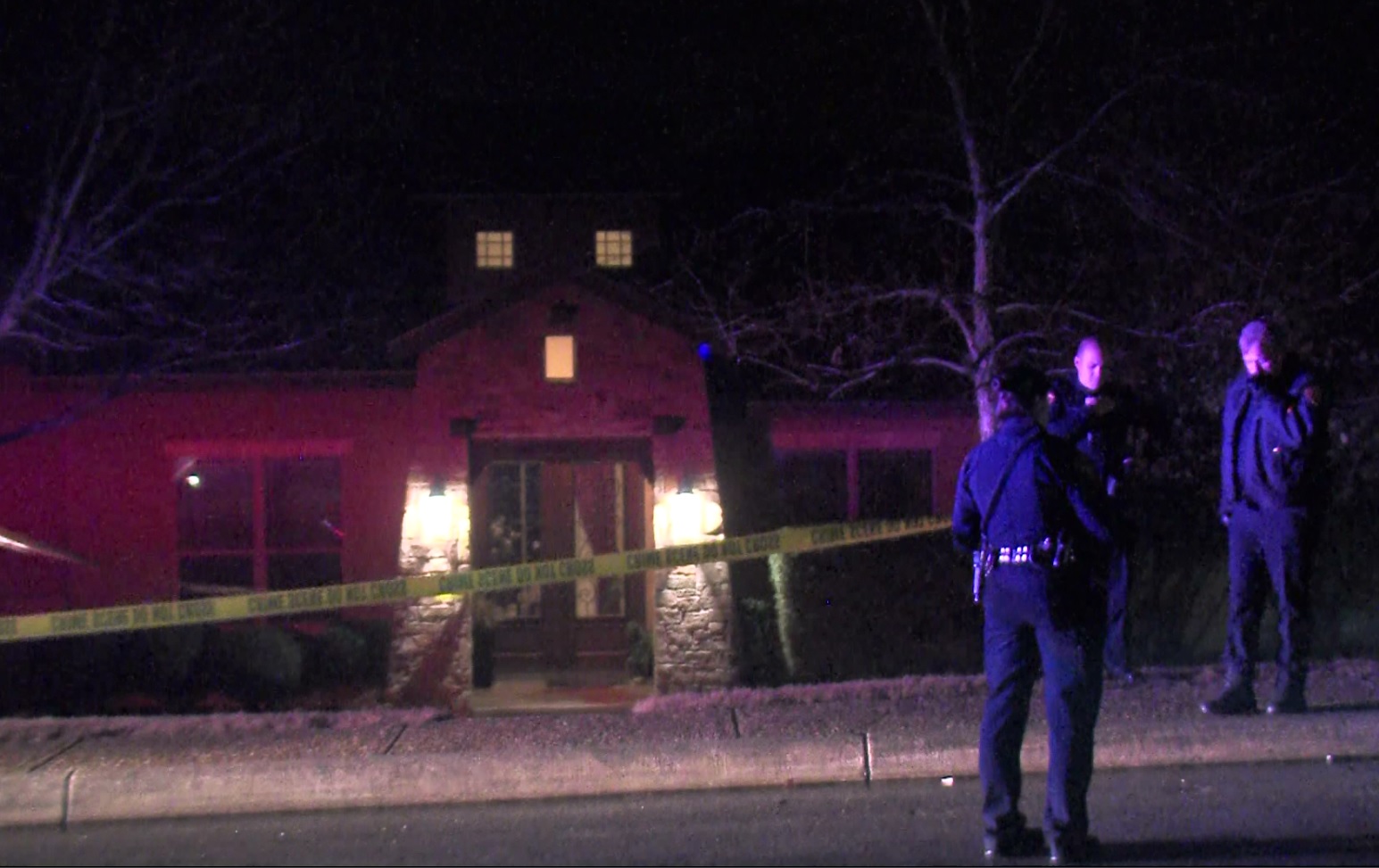 Mysterious shooting victim seeking help collapses on Stone Oak ...