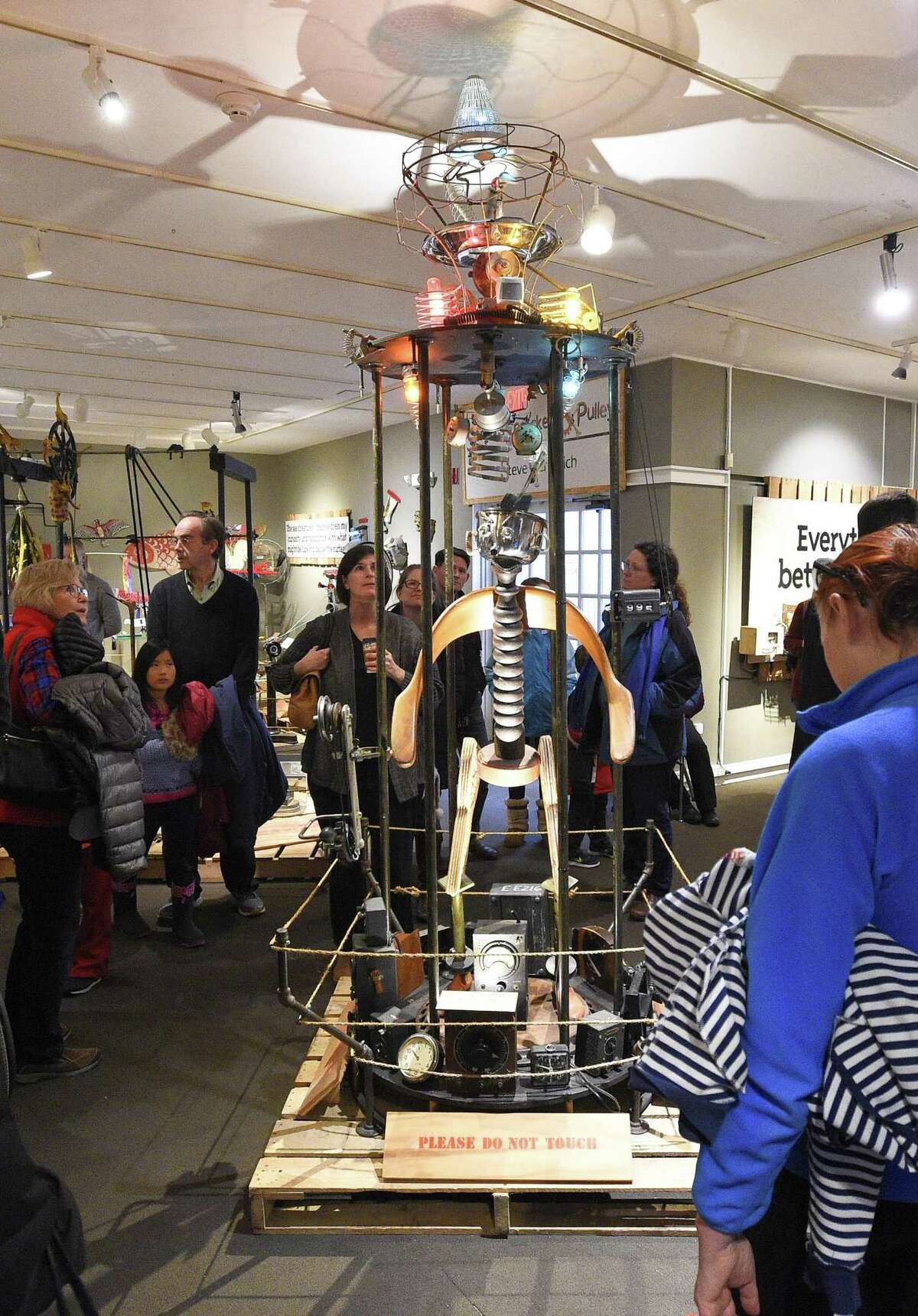 ‘Art mechanic’ gives life to sculptures at Stamford Museum
