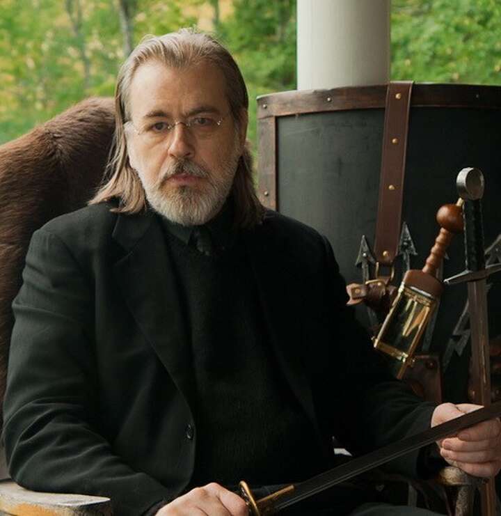 Bestselling "Alienist" author, Cherry Plain resident Caleb Carr dies