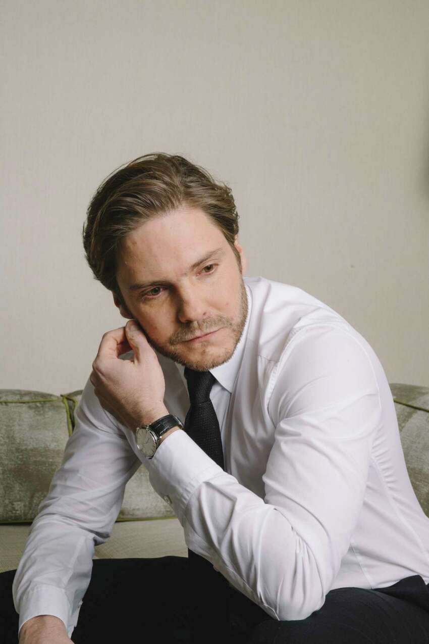 Writer Caleb Carr keeps TV's 'Alienist' at arms length