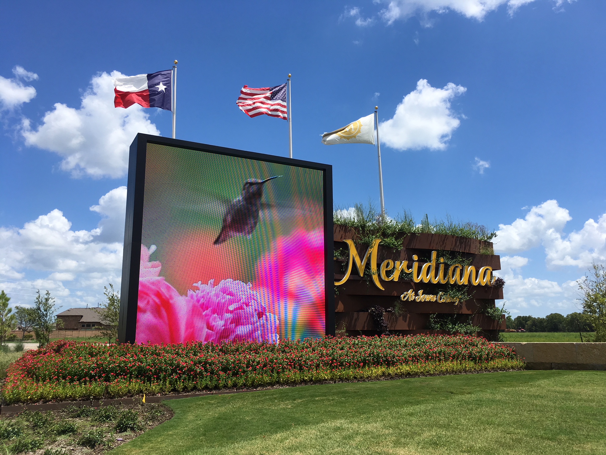 Meridiana community starts second phase