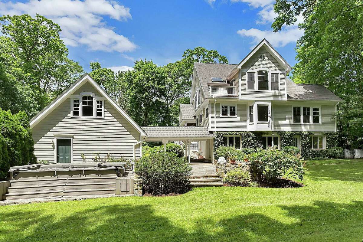 On the Market / Renovated colonial sits in Rockwell-esque Darien ...