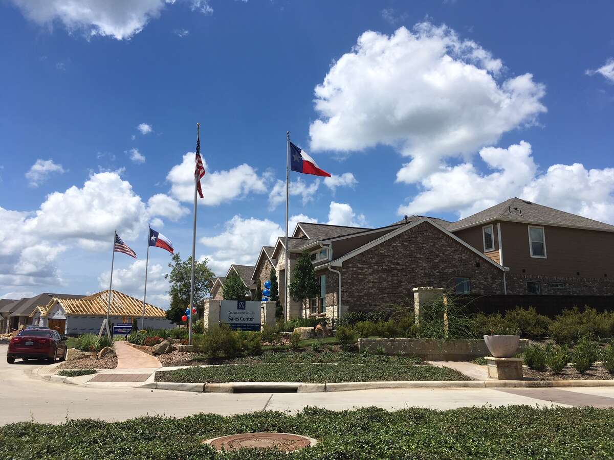 Meridiana community starts second phase