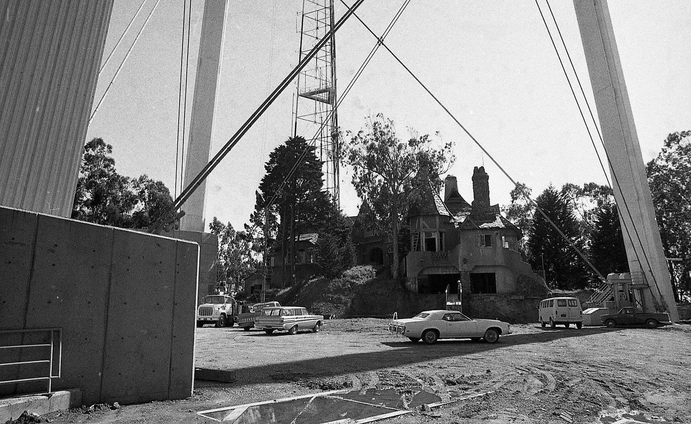 Sutro Tower: San Francisco’s Eiffel Tower? Uh, no.