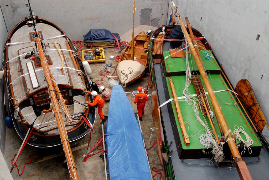 Photos: Dutch boats loaded for return trip