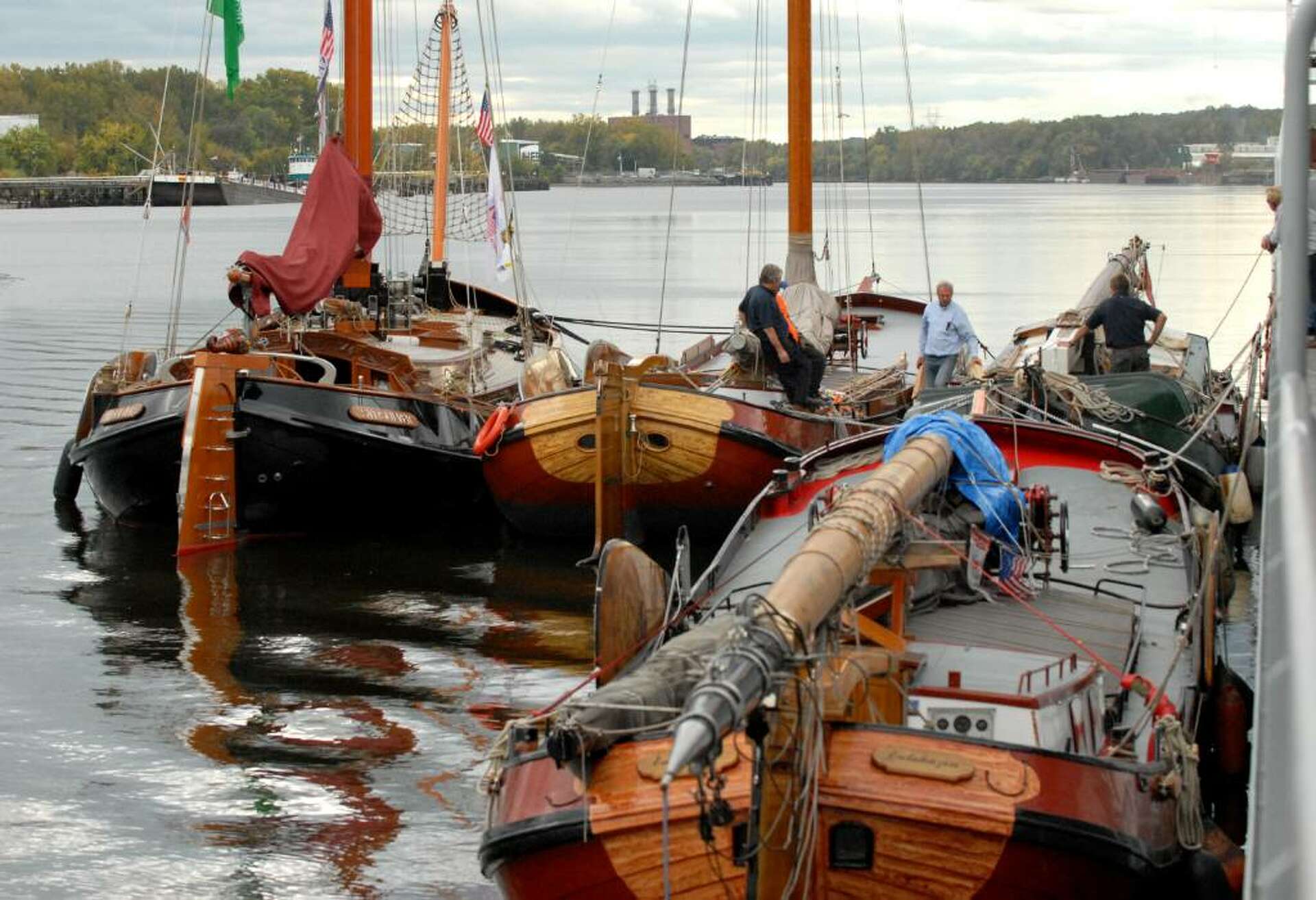 Photos: Dutch boats loaded for return trip