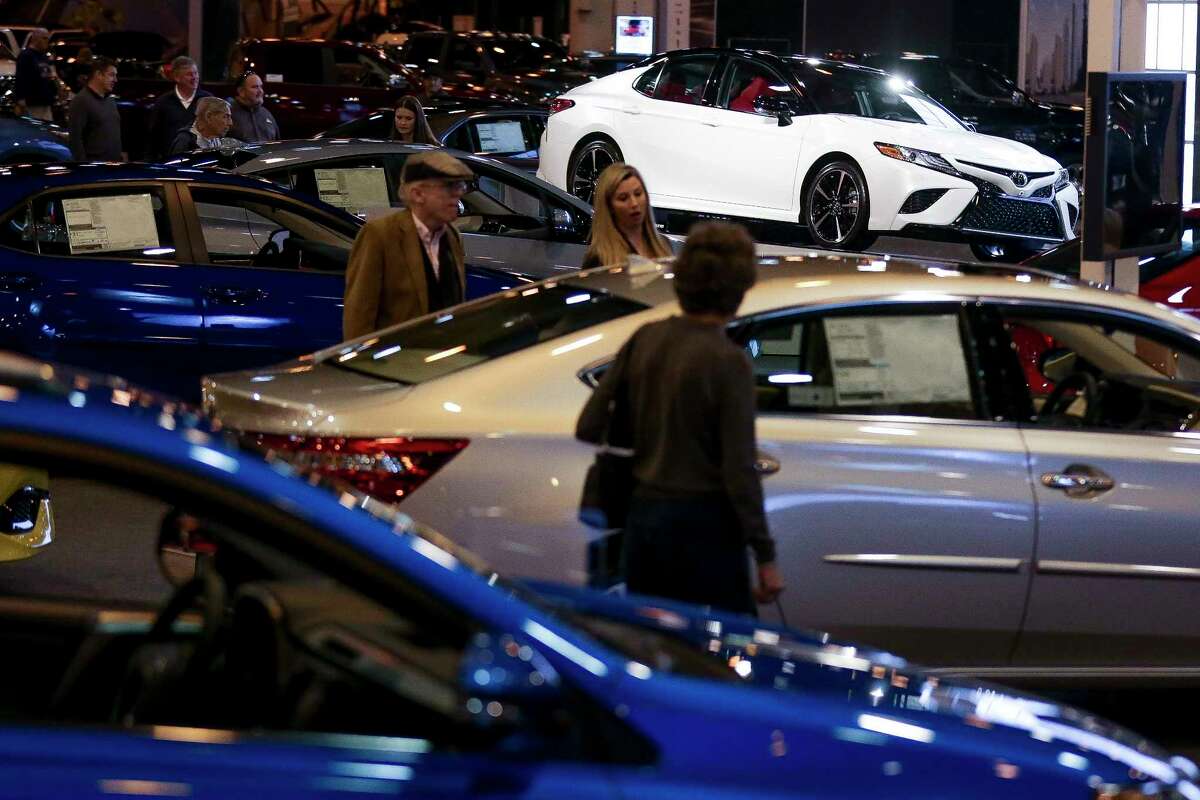 700 vehicles fill Houston Auto Show, but trucks and SUVs grab spotlight