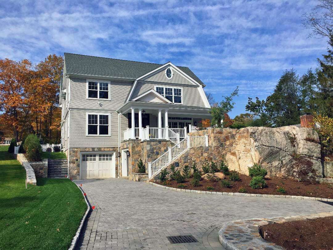 Builder carves out the perfect site for a Greenwich home