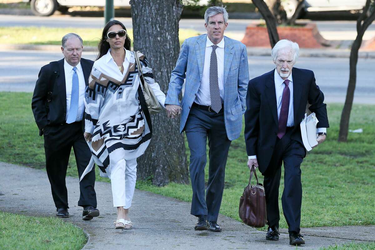 Duncan gets back $7.5 million in settlement with ex-adviser