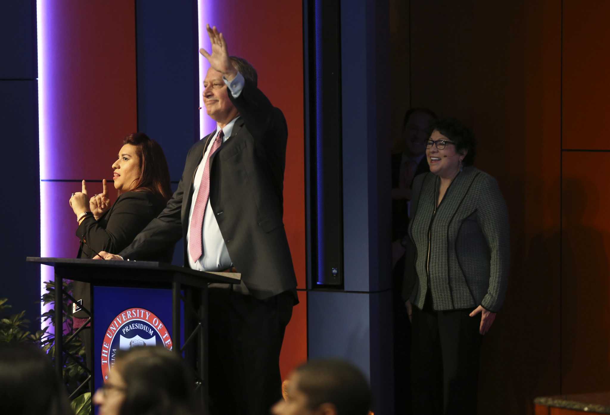 Justice Sotomayor wows crowd at UTSA