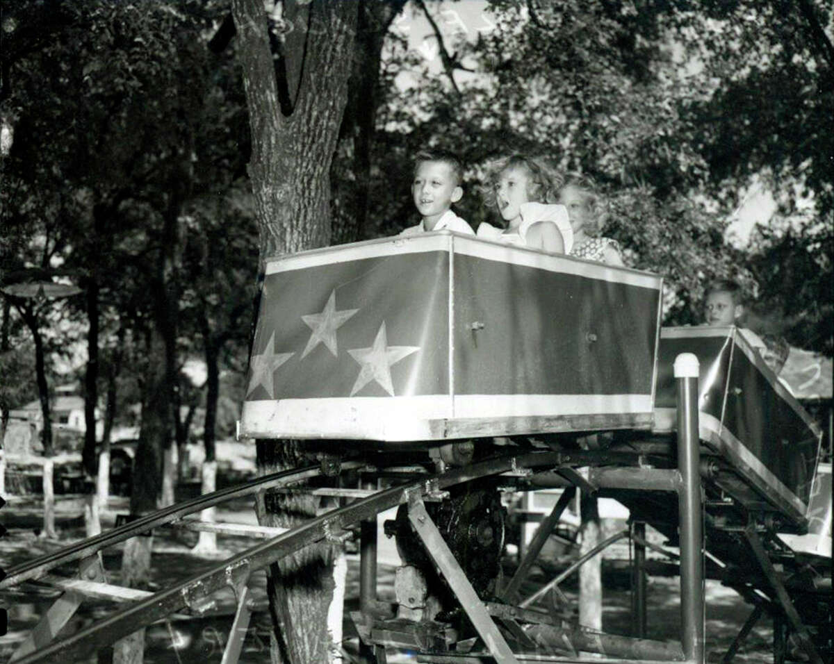 Photos provide a rare look into the San Antonio Light archives, 25 ...