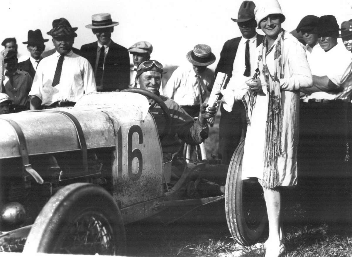 Photos provide a rare look into the San Antonio Light archives, 25 ...