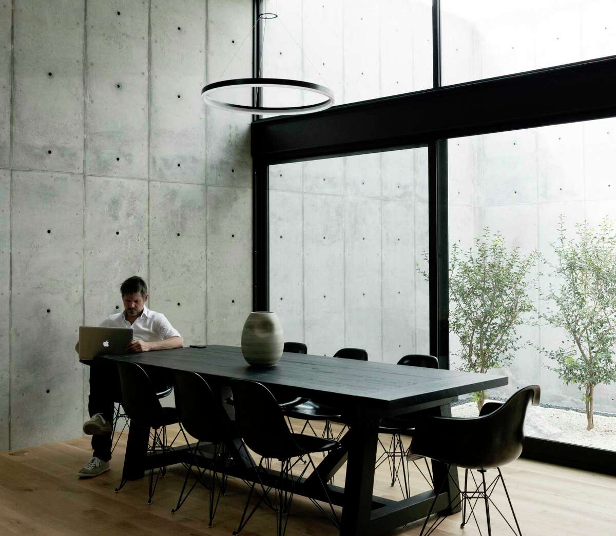 Architect couple fall in love with Japanese aesthetics - and bring them ...