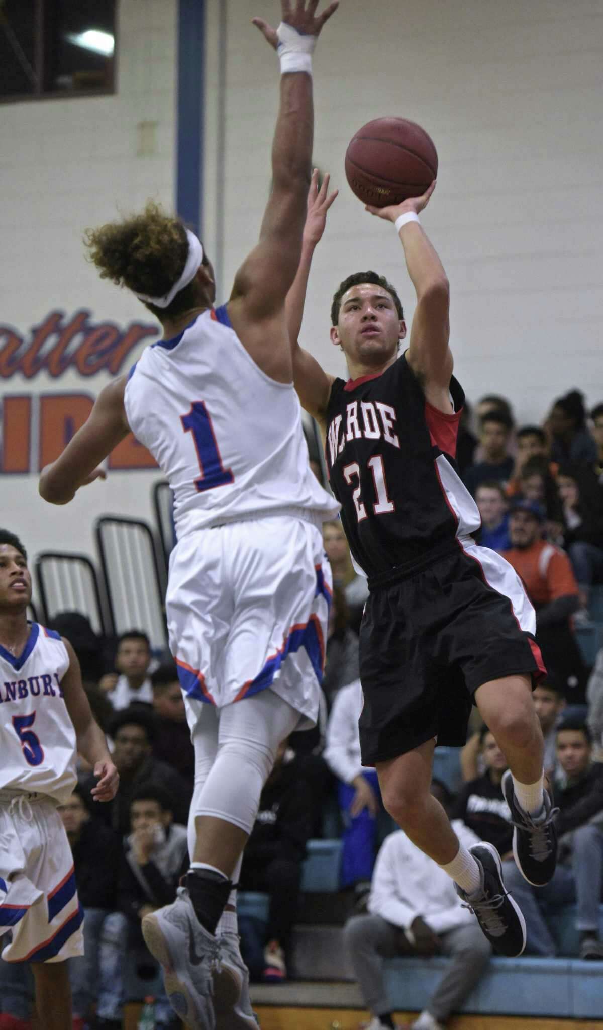 Boys basketball: Danbury hands Warde first FCIAC loss