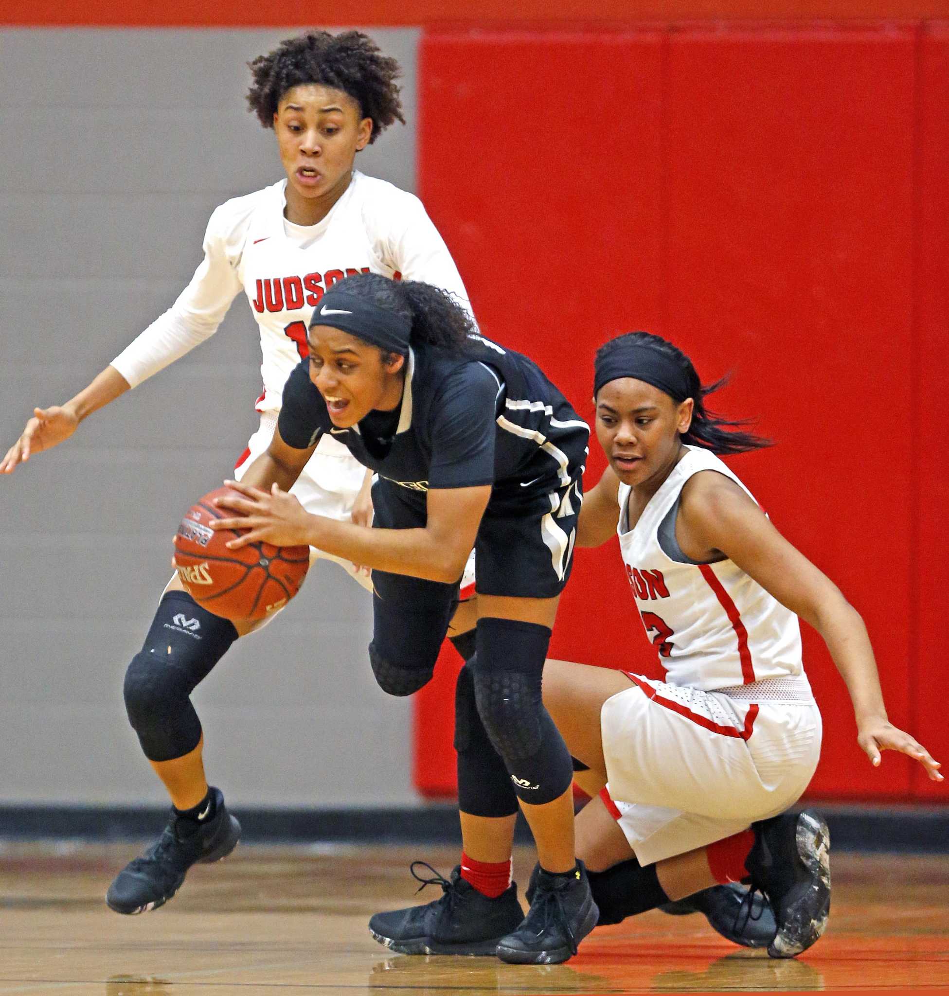 Judson defeats Steele to pull into first-place tie in 27-6A