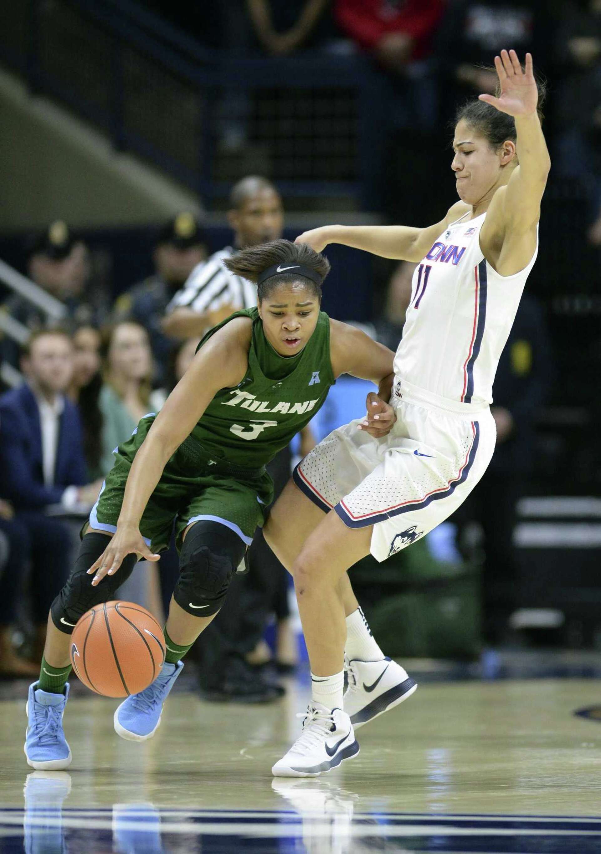UConn rolls past Tulane in front of sold-out Gampel