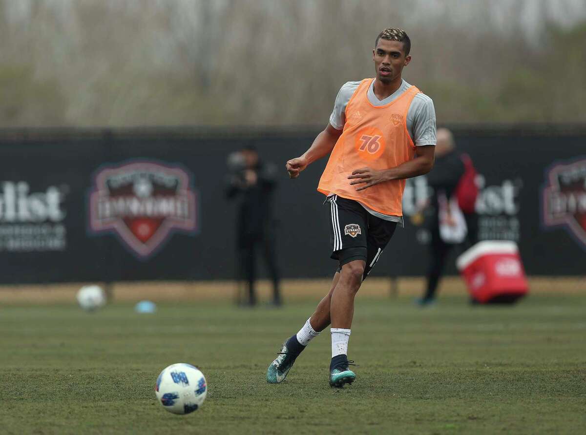 Dynamo’s Mauro Manotas ready for more responsibility in 2018