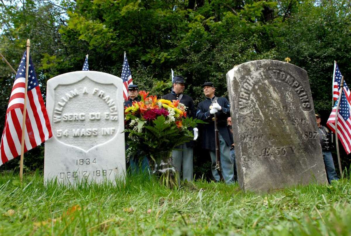 Civil War soldier gets new headstone