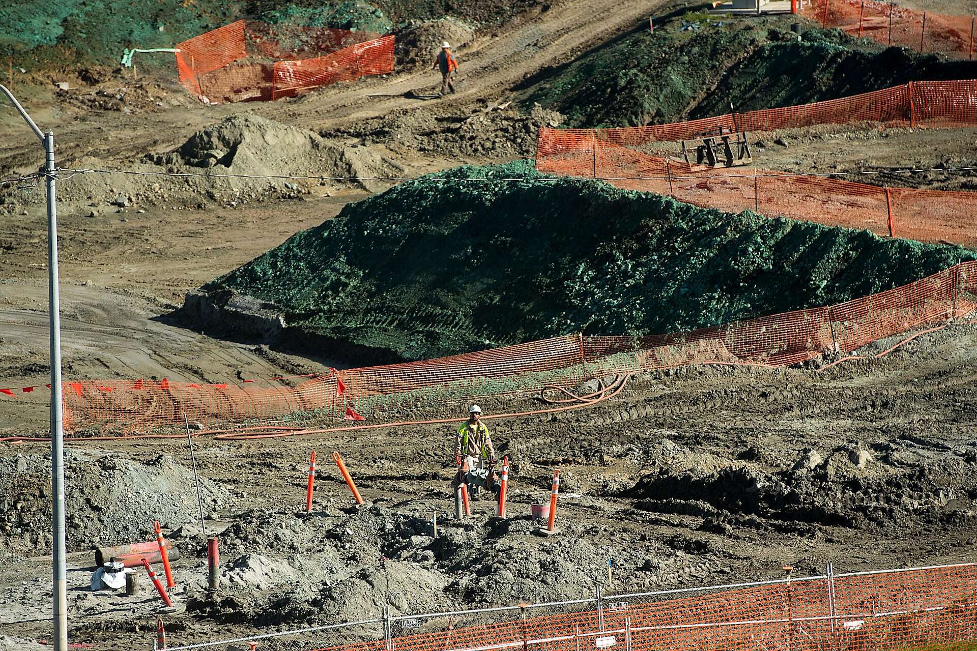 Hunters Point shipyard soil scandal widens as analysis spots suspect ...