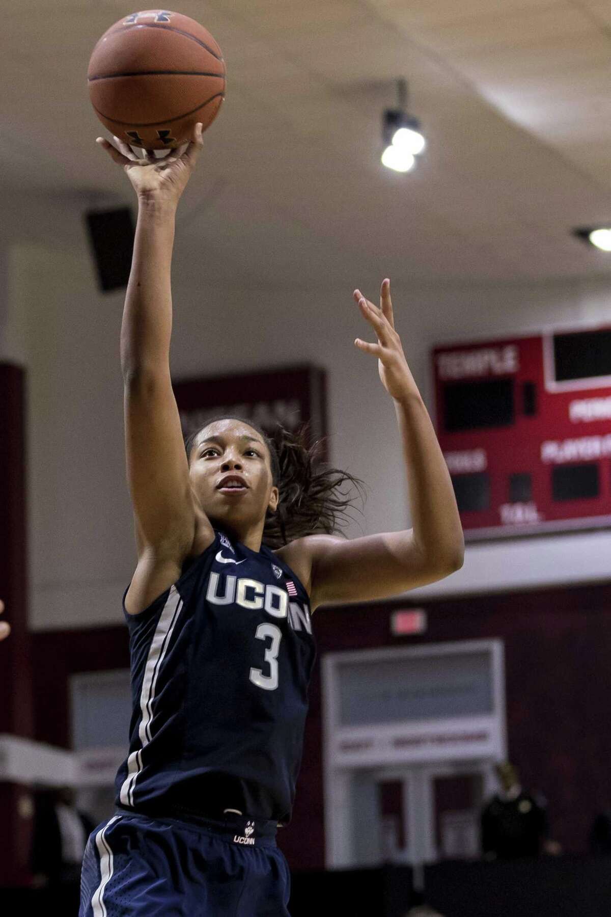 Walker expected to have a bigger role when UConn plays at South Carolina