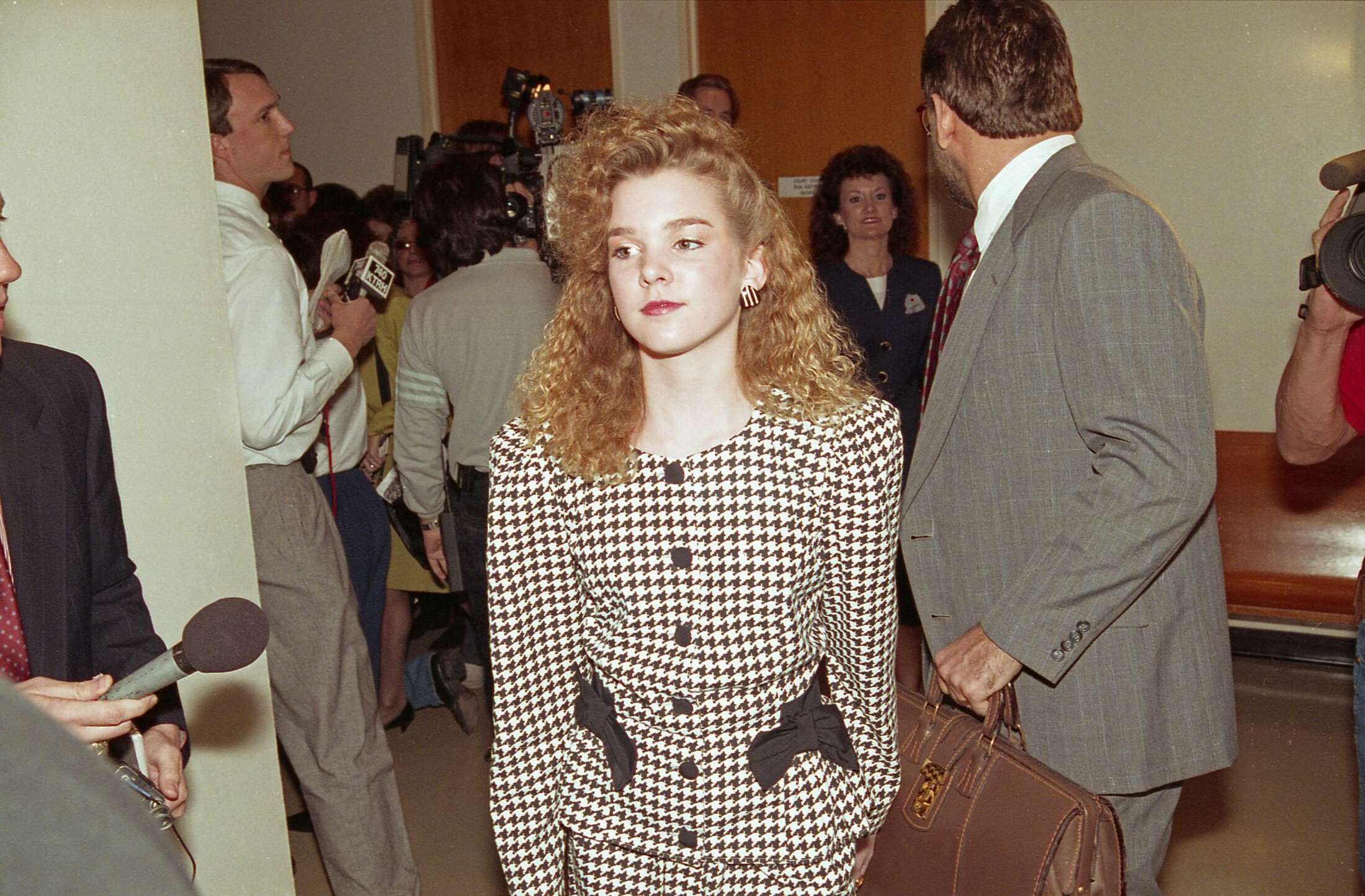 Remembering Channelview's strange cheerleader mom murder-for-hire plot