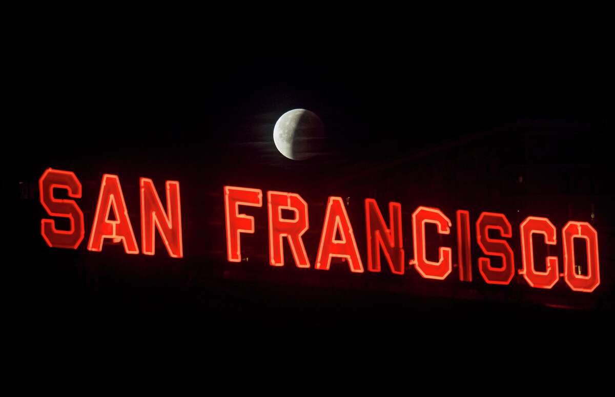 The great signs of San Francisco, from iconic to ugly