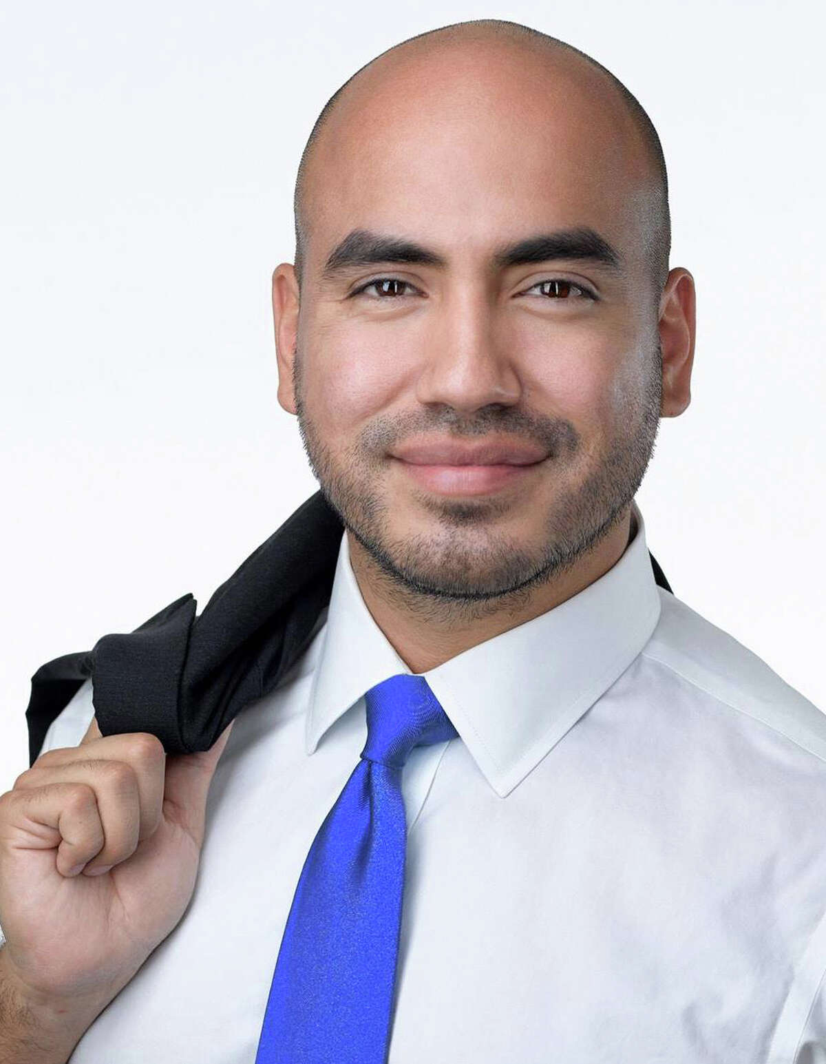 Thousands vote in Harris County as nation's first primary election ...