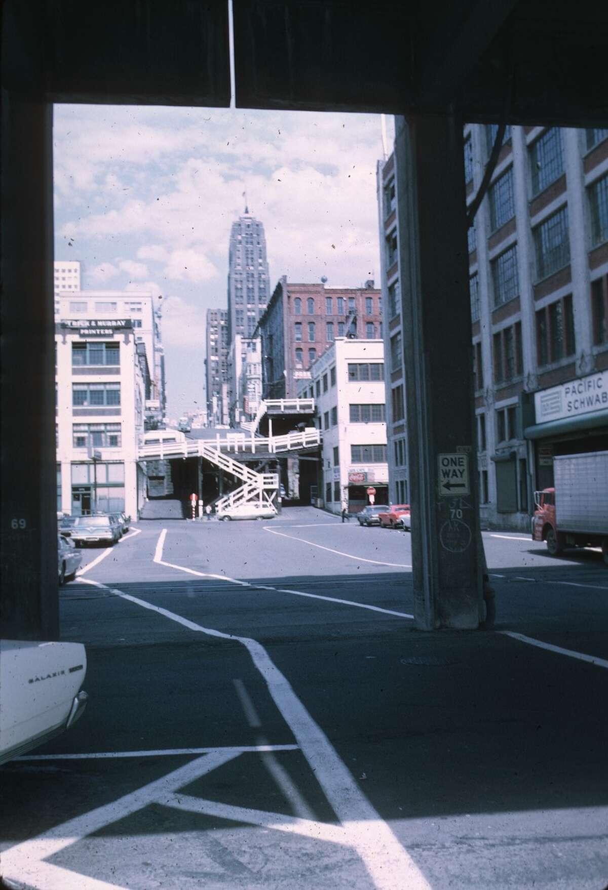 Seattle in the 1970s: From big city to big-time metropolis