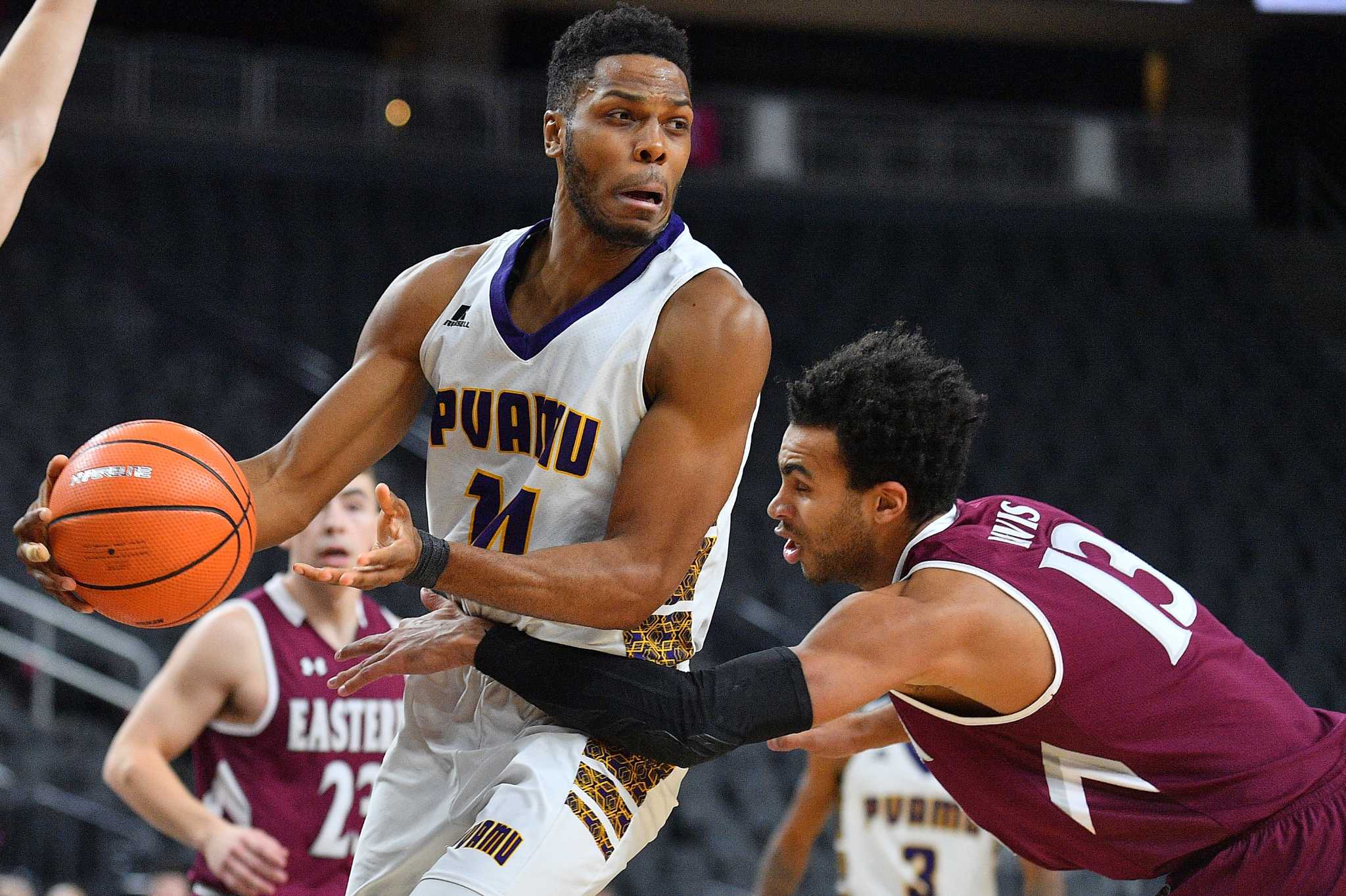 Zachary Hamilton grows into key contributor for Prairie View A&M men