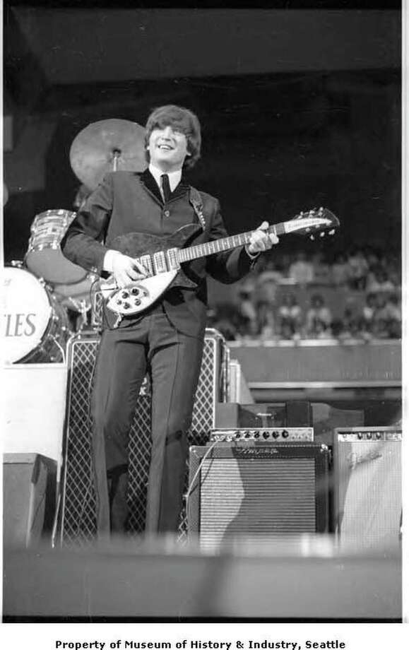 Rare photos of Beatles' first world tour visit to Seattle - seattlepi.com