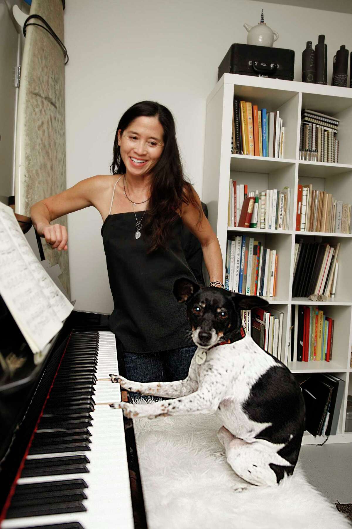 Woman on a mission: Hunting the elusive Rae Dunn ceramics in Houston