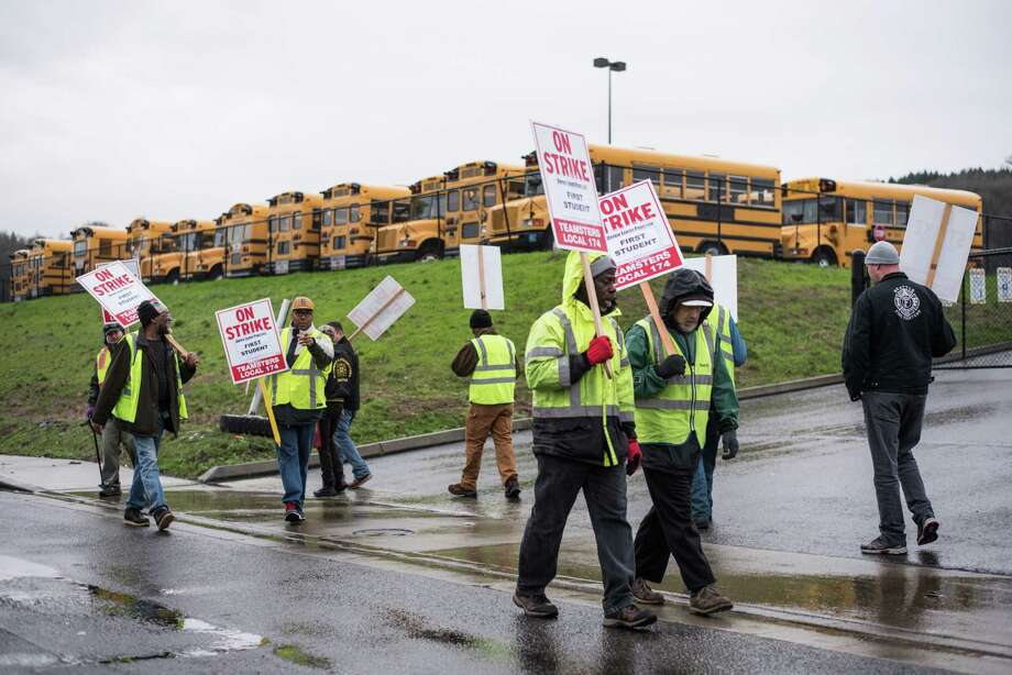Seattle school bus drivers begin strike Thursday - seattlepi.com