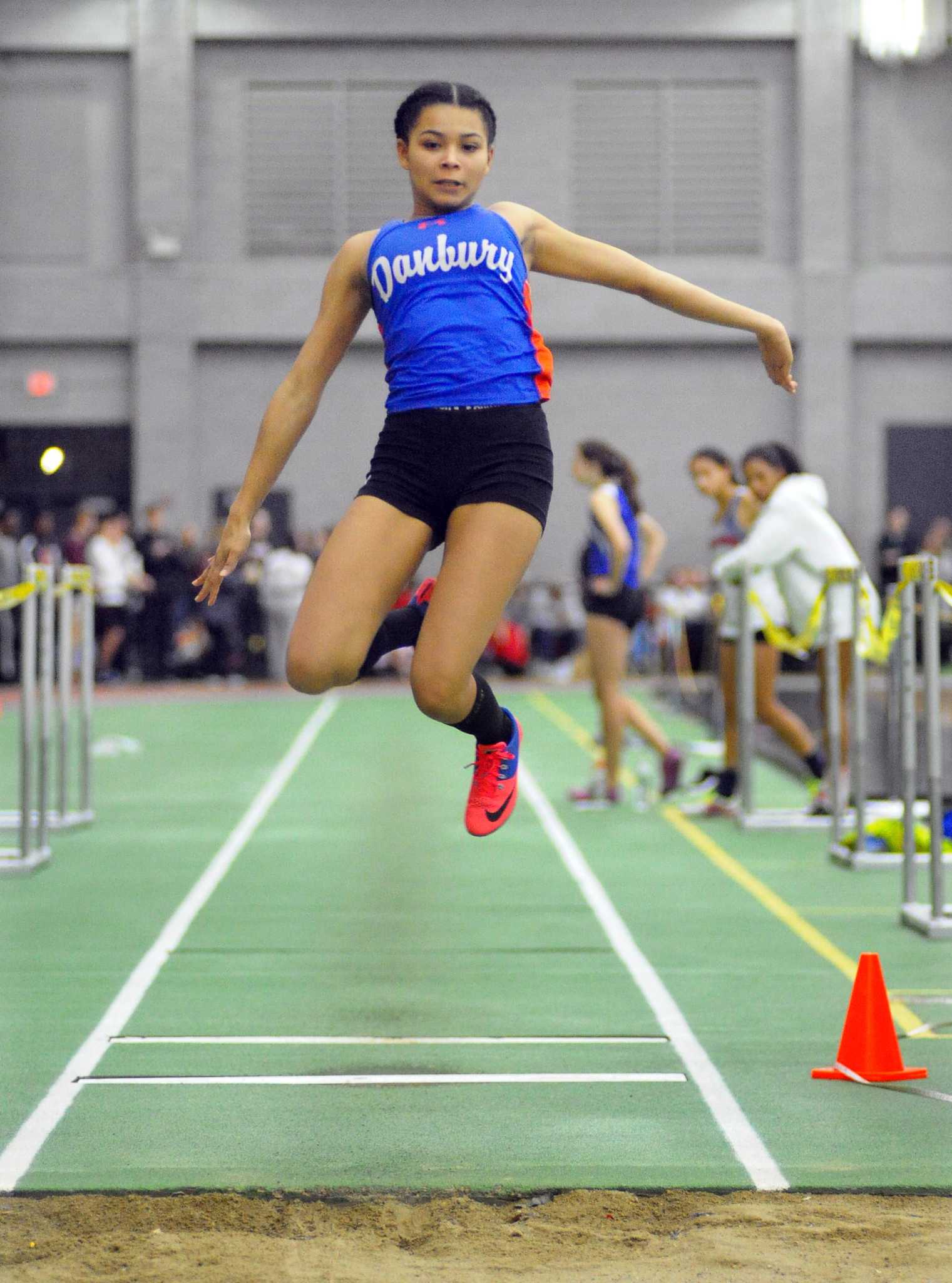 FCIAC Girls Indoor Track and Field Championships: Cards edge Hatters ...