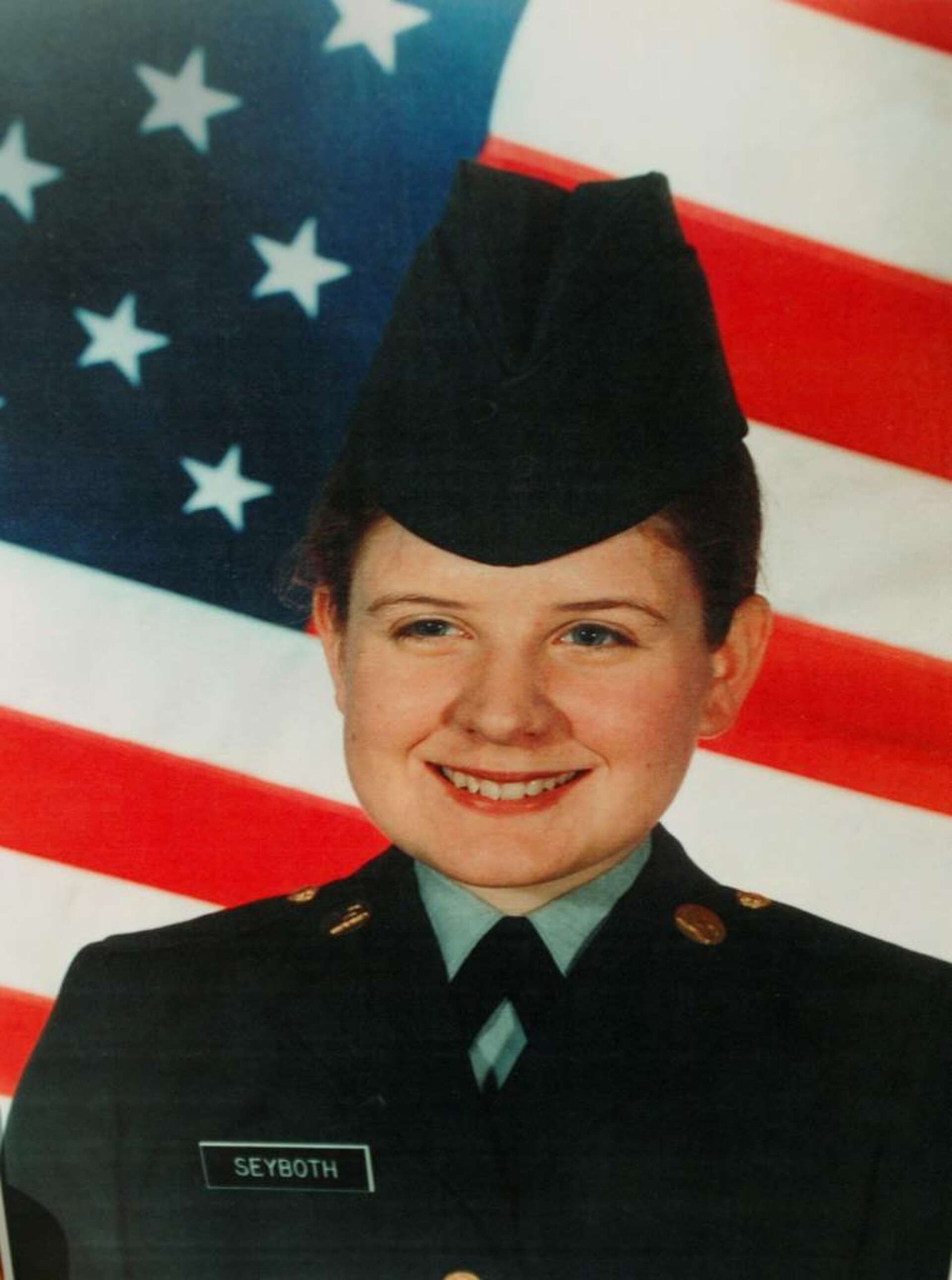 Soldier's mom: How did Amy die?