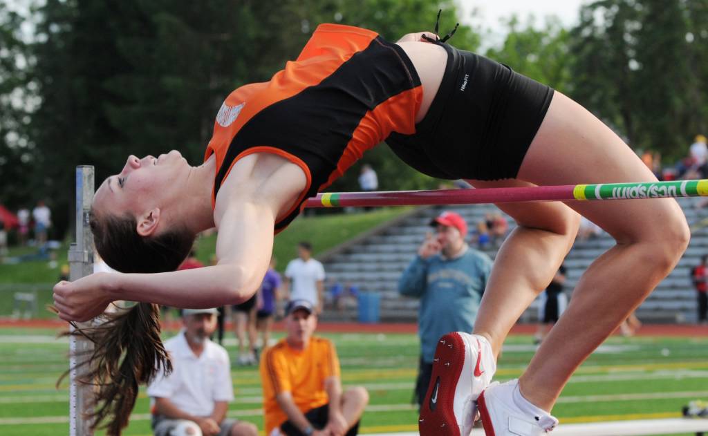 Palmer soars in high jump