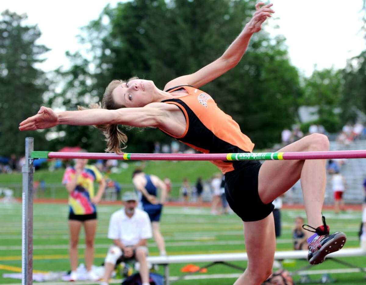 Palmer soars in high jump
